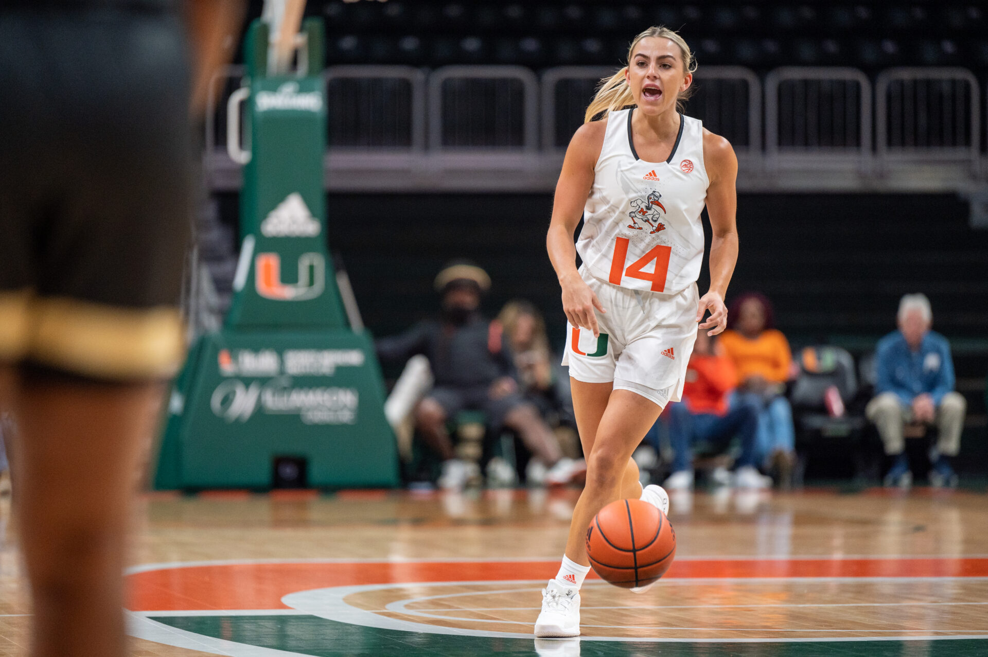 Cavinder twins return to Miami to lead Hurricanes - The Miami Hurricane